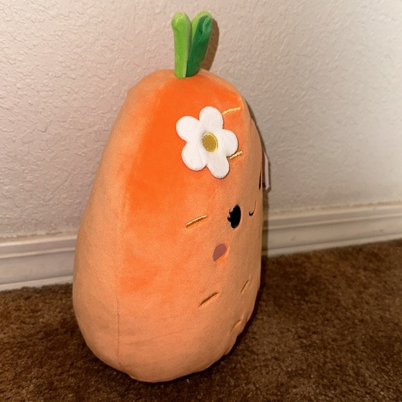 Squishmallows | Other | Caroleena The Orange Carrot With White Daisy ...